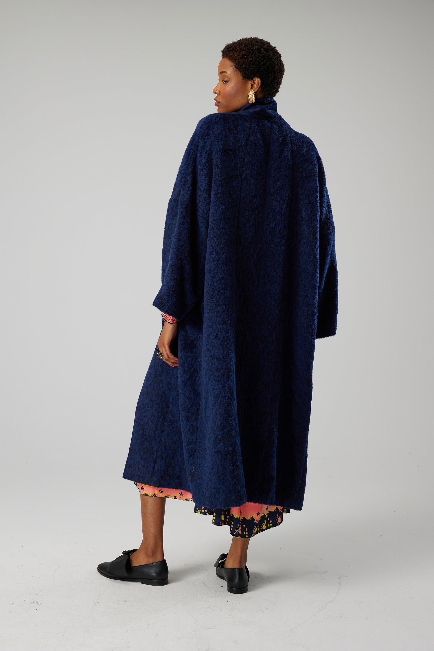 Eren coat in blue woolen Leopard print | Heimstone